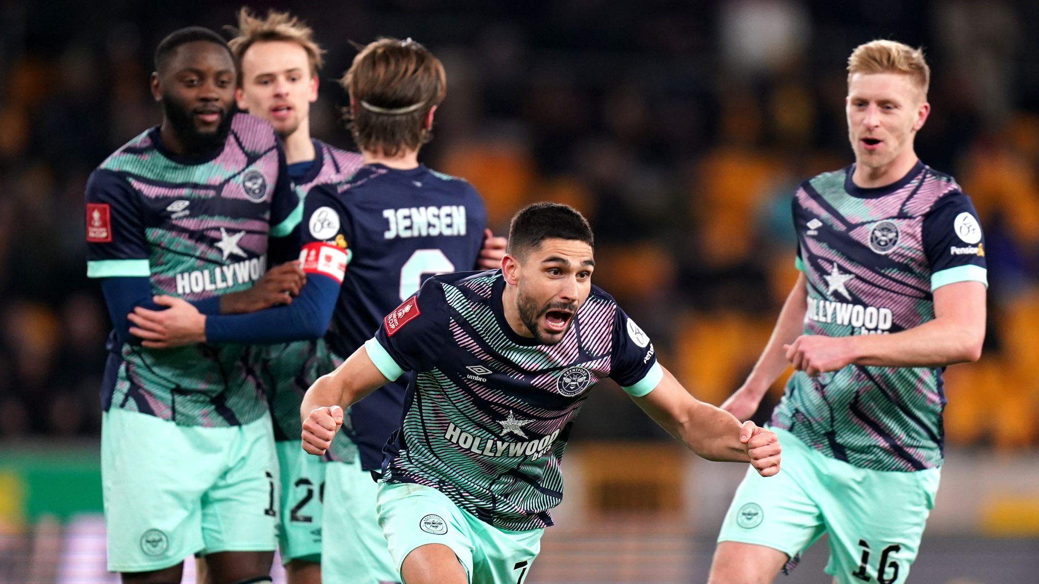 Wolves 3-2 Brentford AET: Matheus Cunha's extra-time penalty sets up ...