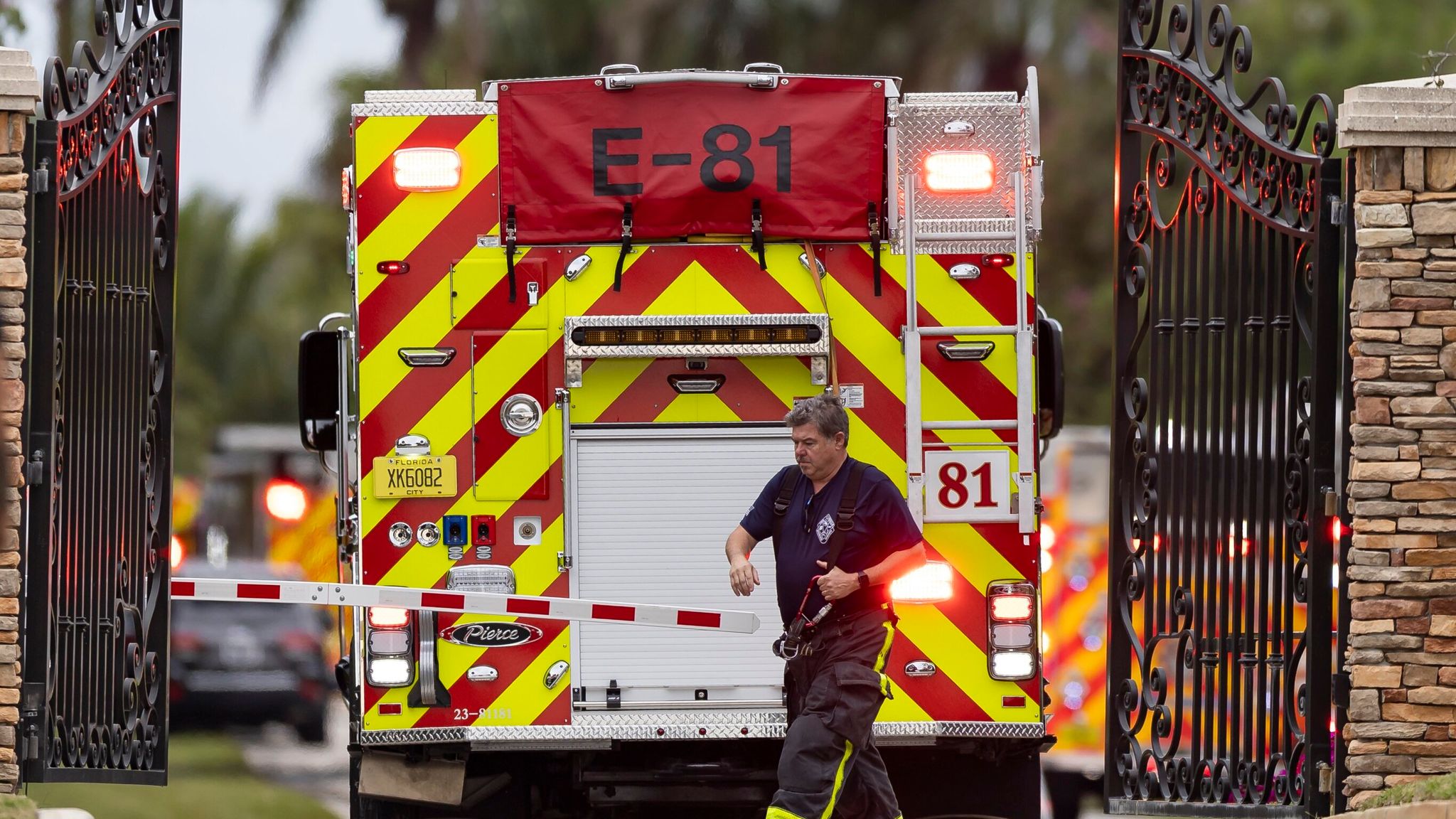 Tyreek Hill: Miami Dolphins wide receiver 'safe' after large fire at ...
