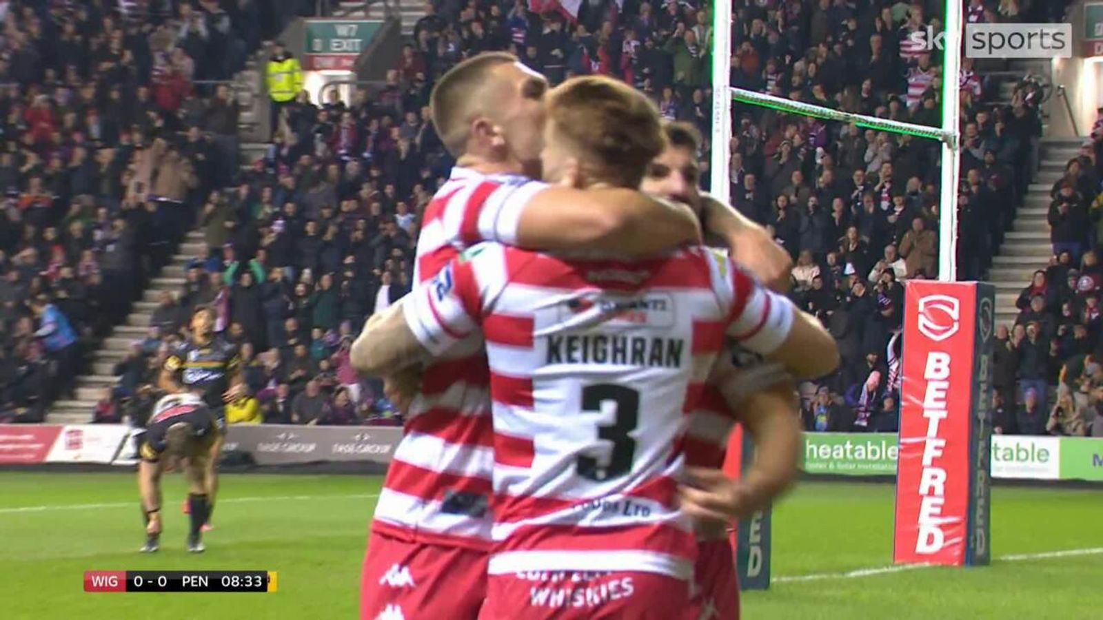 Wigan Warriors 16-12 Penrith Panthers: Super League champions snatch ...