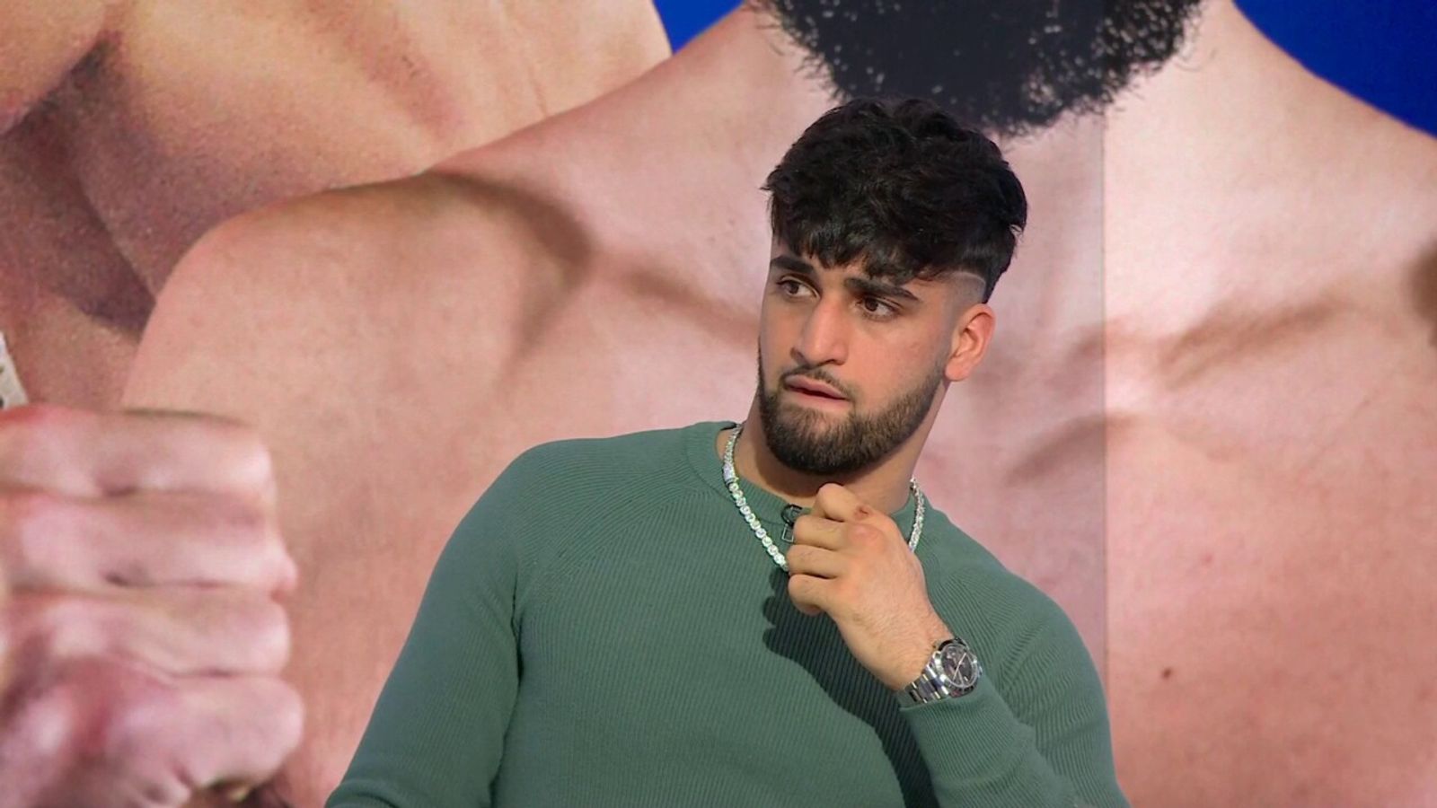 Keyshawn Davis calls out Adam Azim: 'I'll come to your hometown to ...