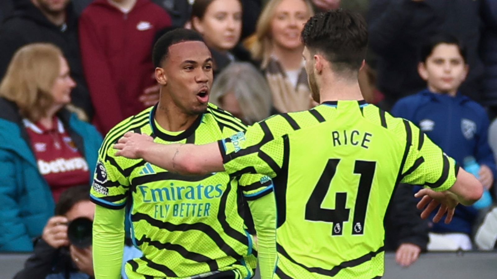 Roy Keane slams 'disgraceful' West Ham as Paul Merson says 'Under-10s ...