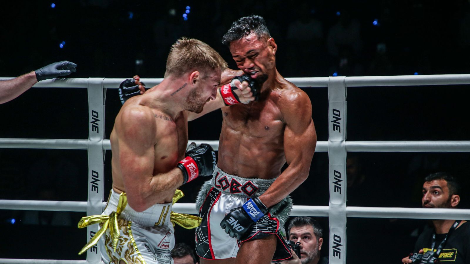 Jonathan Haggerty survives opening-round knockdown to defeat Felipe ...