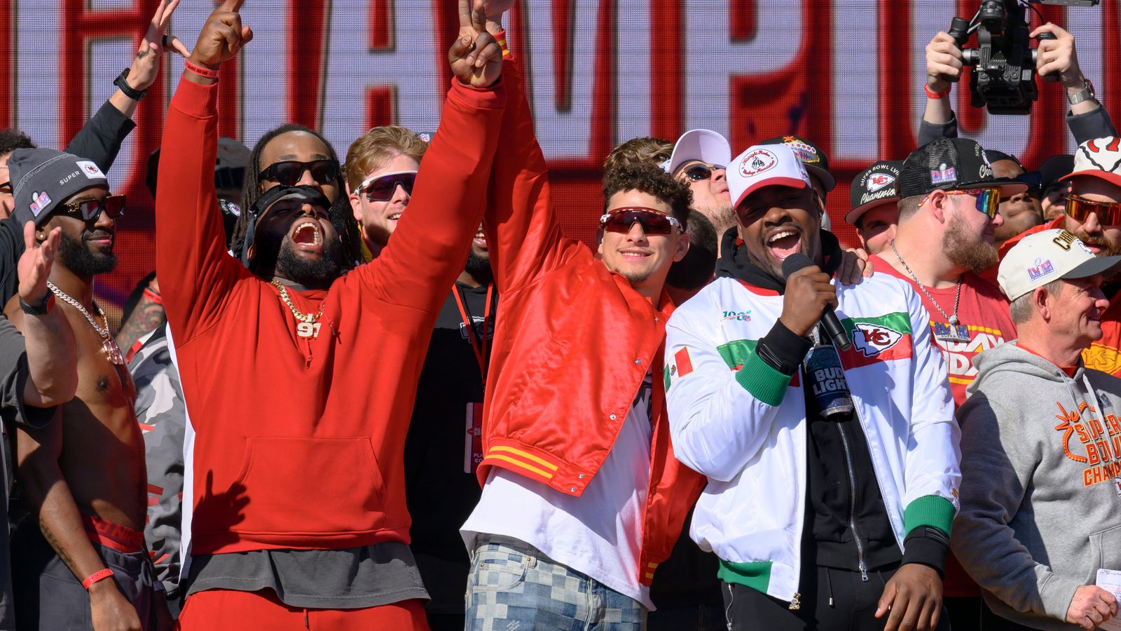 Kansas City Chiefs Super Bowl parade: One person killed and 22 injured ...