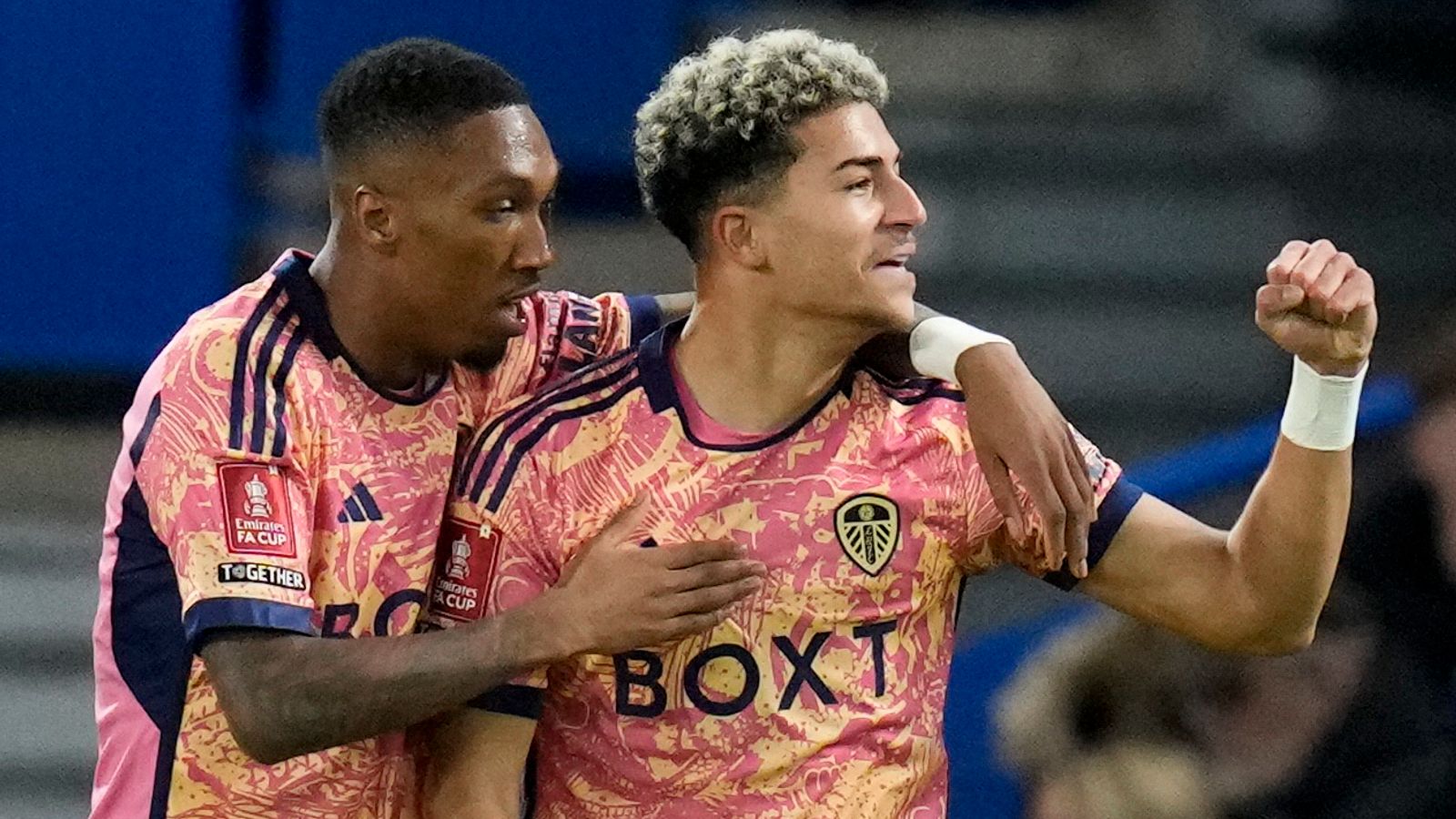 Chelsea 3 - 2 Leeds - Match Report & Highlights