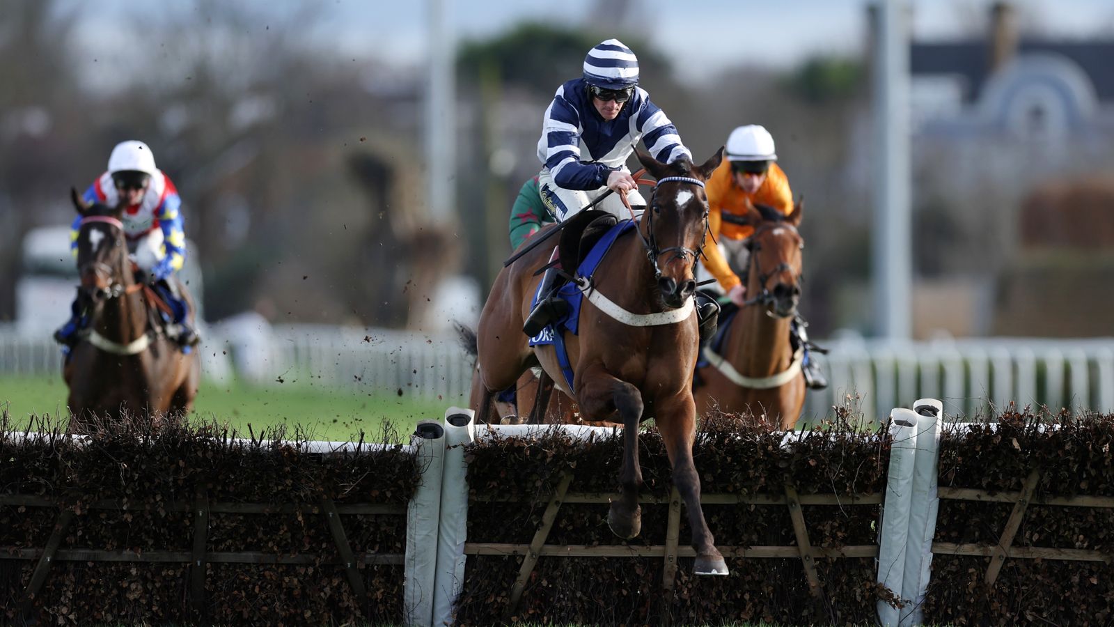 Coral Trophy Handicap Chase: Forward Plan edges out Al Dancer in ...