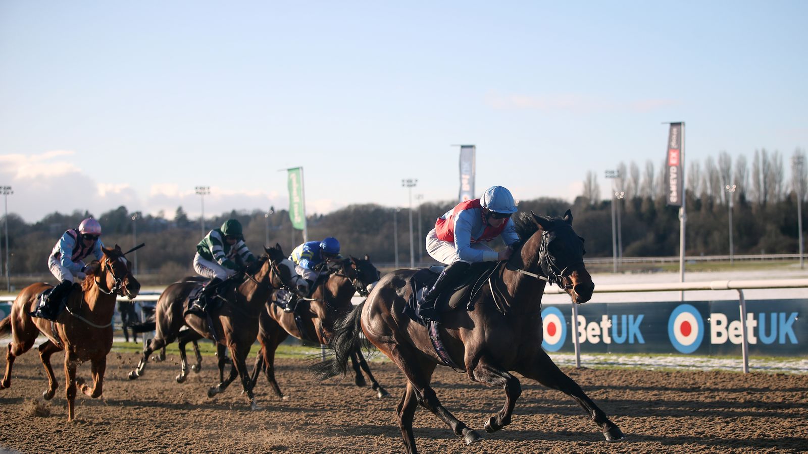 Today on Sky Sports Racing: Aqwaam to face Artisan Dancer in exciting ...