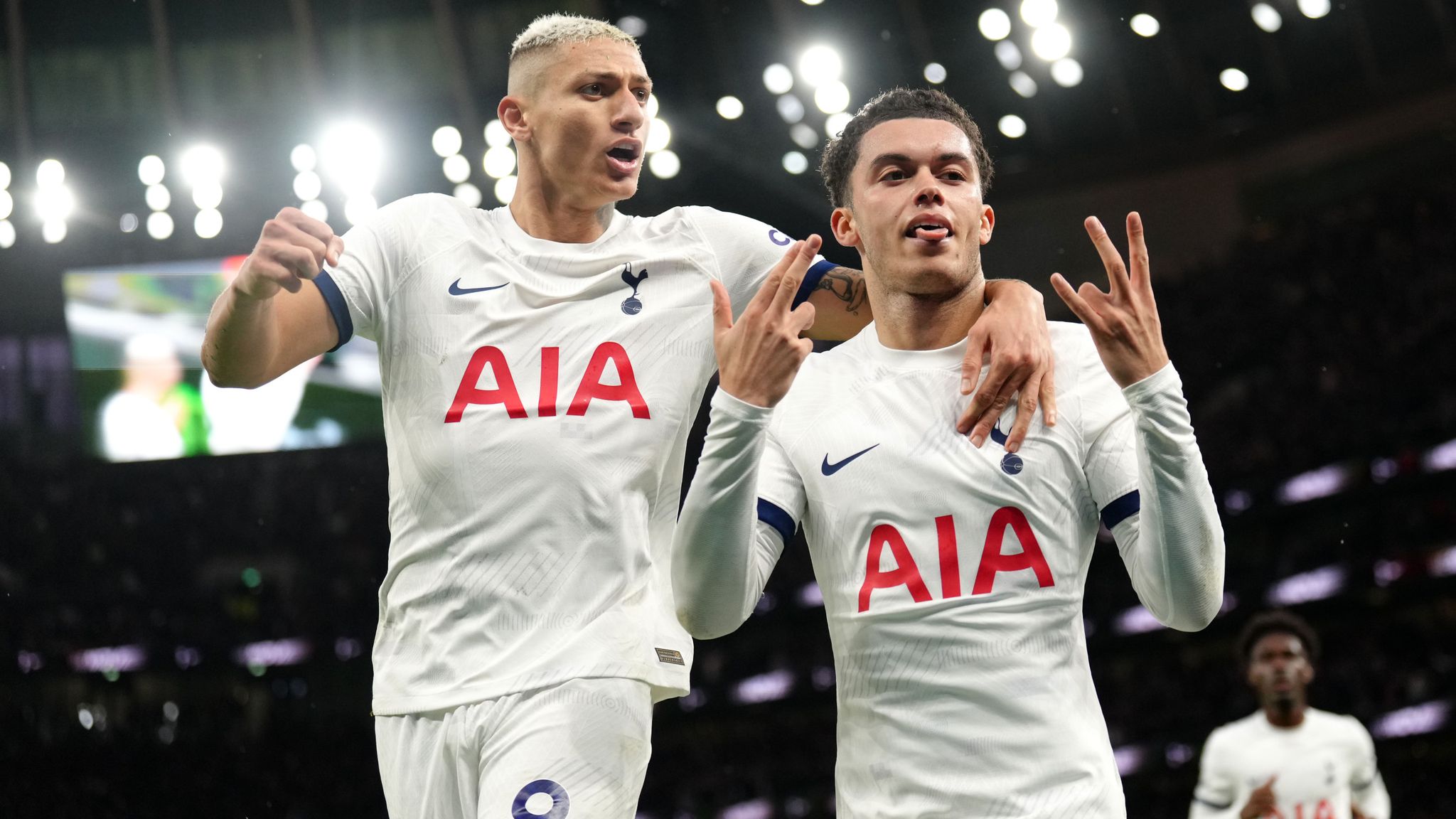 Tottenham 2-1 Brighton: Brennan Johnson scores stoppage-time winner to ...