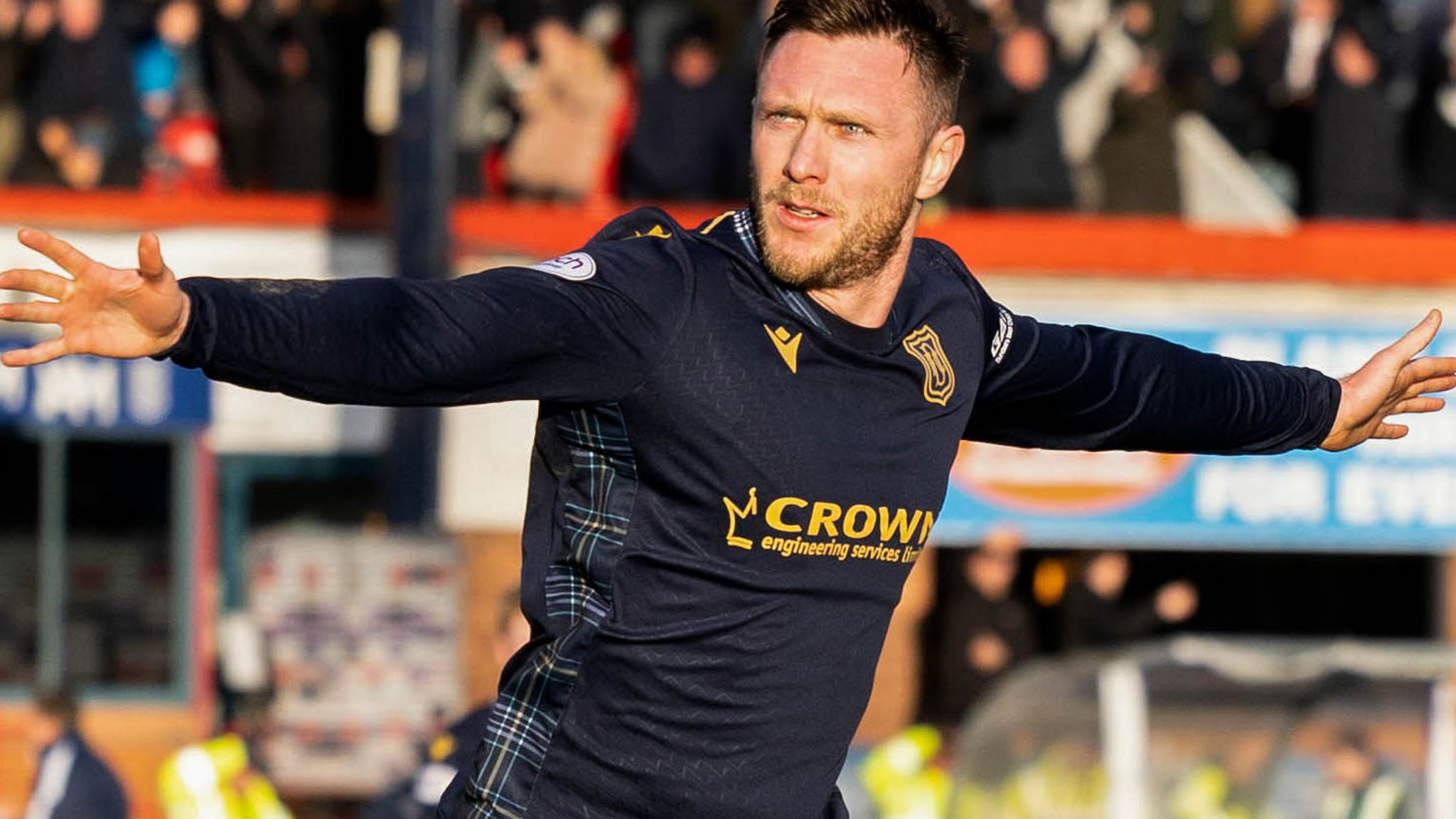 Dundee 2-1 St Johnstone: Jordan McGhee seals comeback win for home side at Dens Park | Football ...