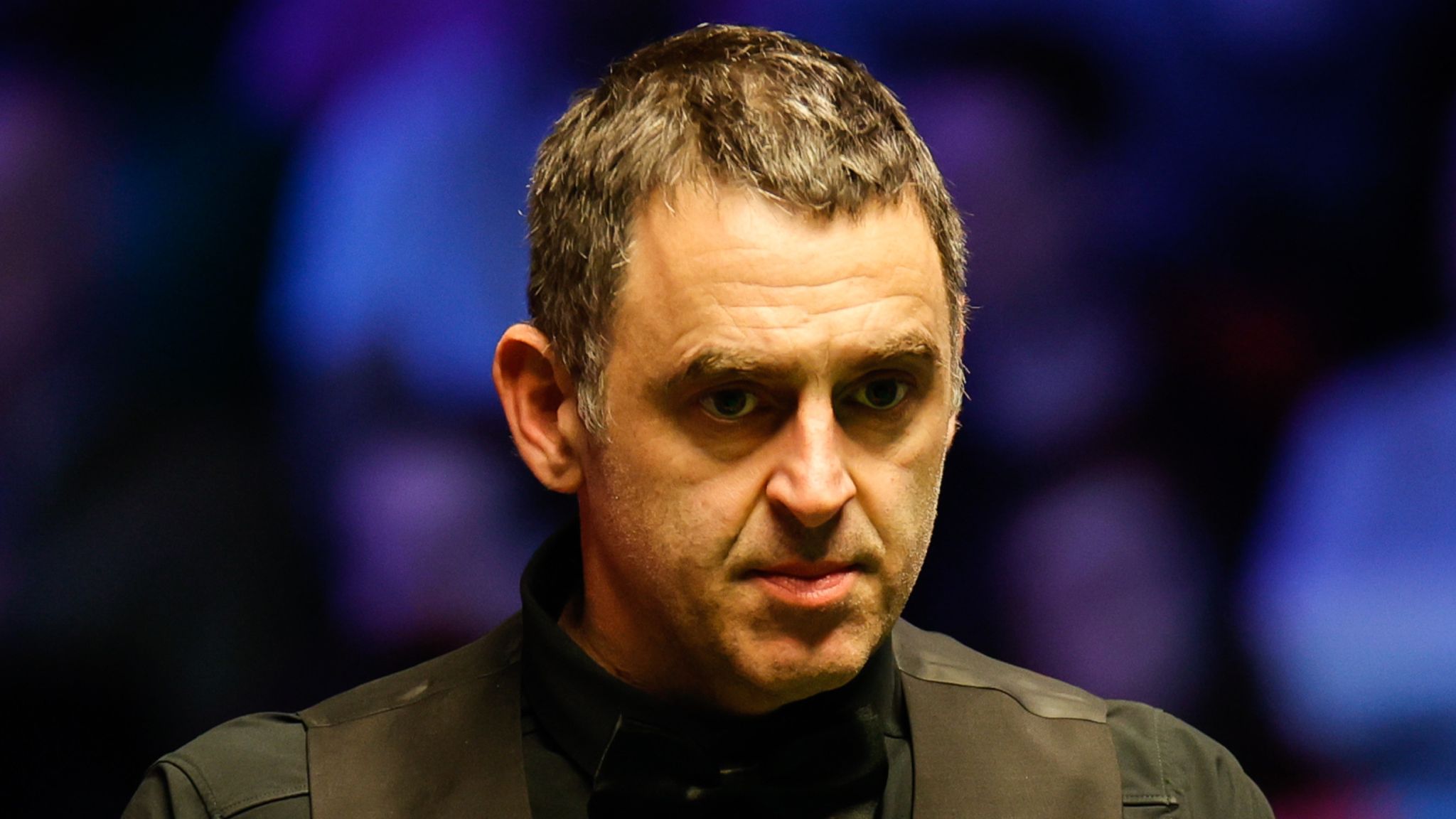 Ronnie O'Sullivan routs Ali Carter 10-2 at Tour Championship to stay on ...