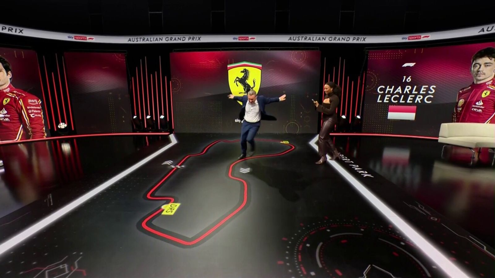 A race around Albert Park? Take a look at Sky's new F1 studio! | F1 News | Sky Sports