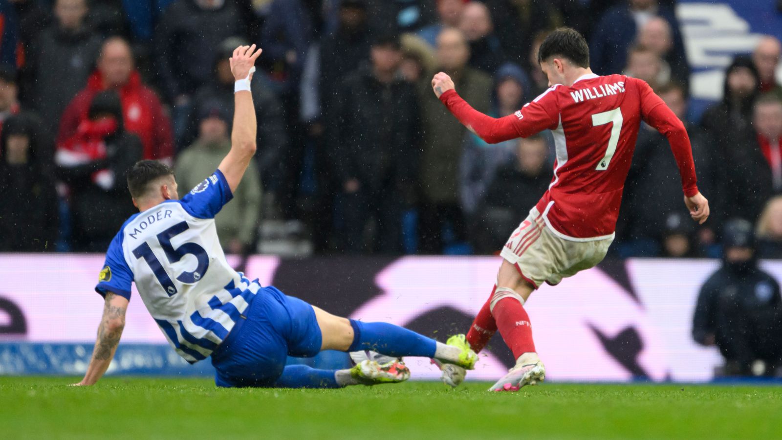 Brighton 1-0 Nottingham Forest: Andrew Omobamidele own goal settles low ...
