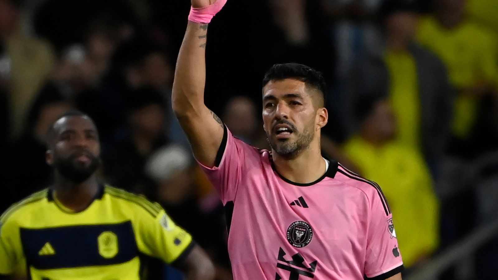 Latest football news and updates: Luis Suarez salvages draw for Inter ...