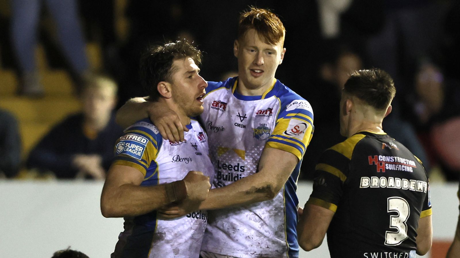 Super League Rivals Round: Castleford Tigers vs Leeds Rhinos text ...