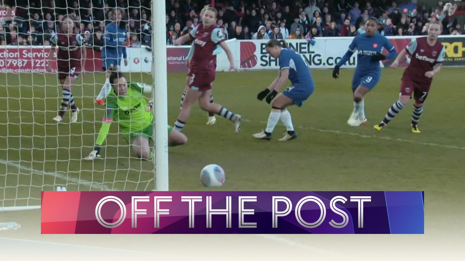Chelsea's Mayra Ramirez effort hits the post | Football News | Sky Sports