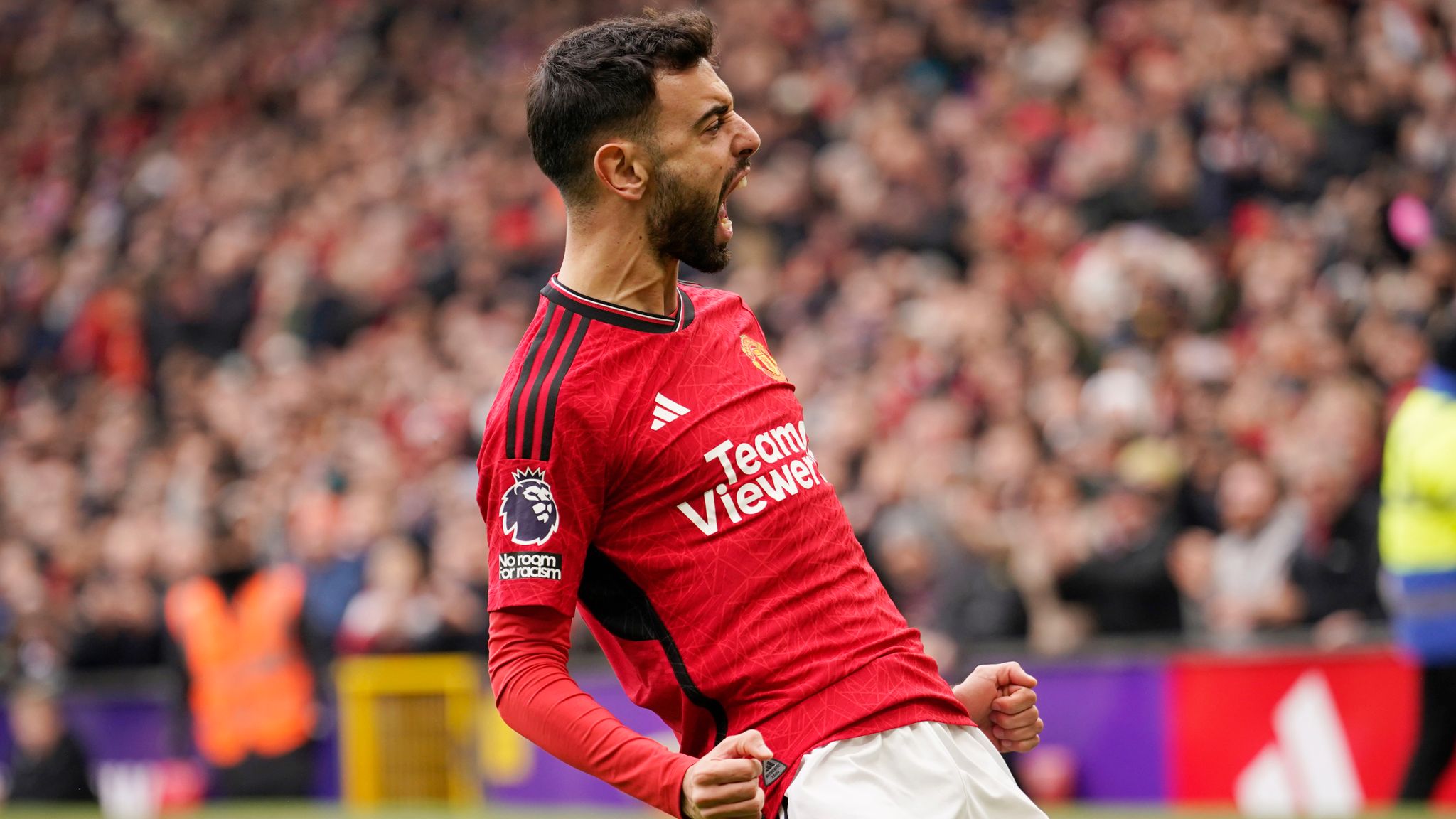 Man Utd 2-0 Everton: Why Bruno Fernandes let Marcus Rashford take ...