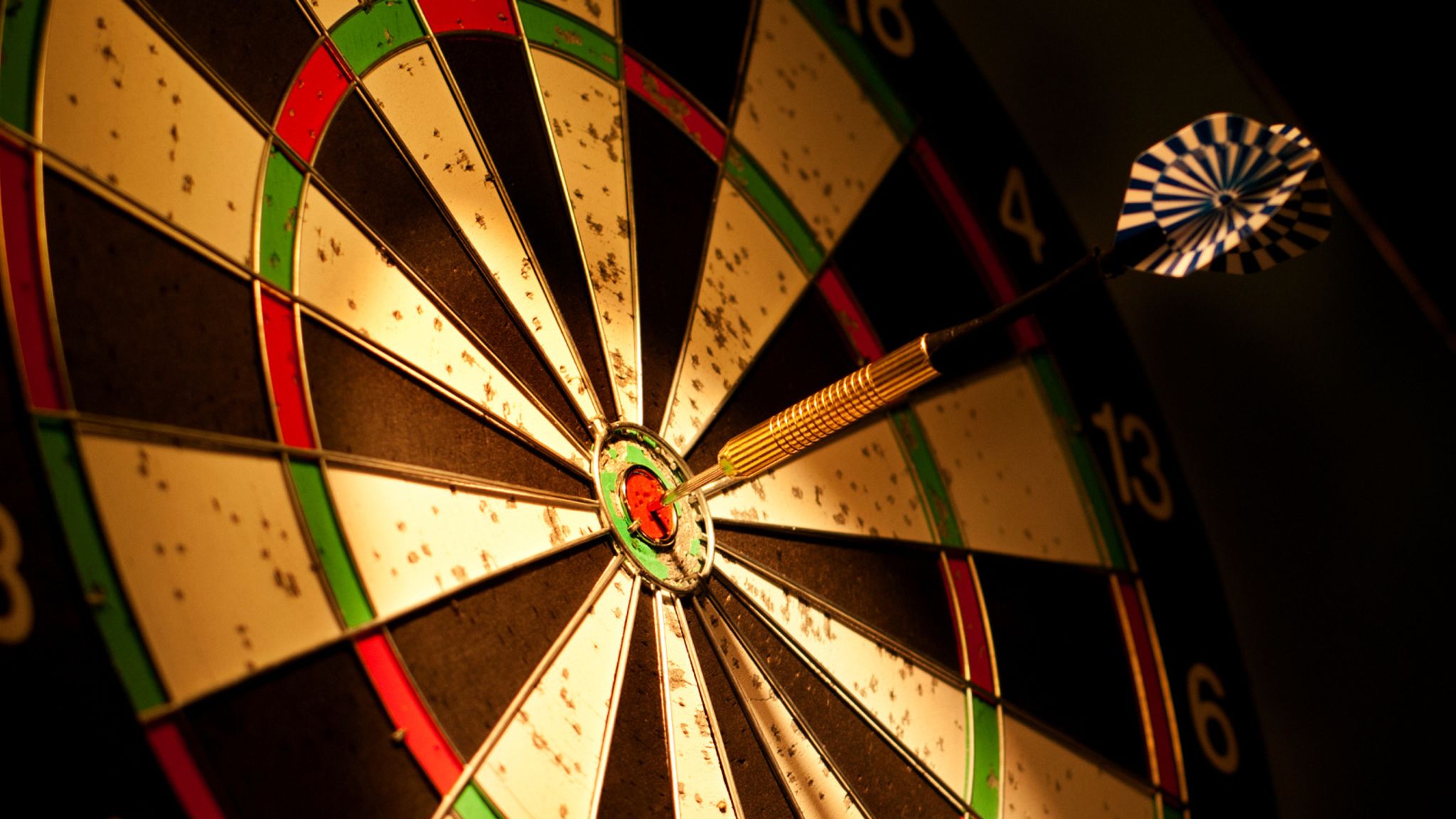 Tony Green: Bullseye icon and darts commentator dies aged 85 after ...