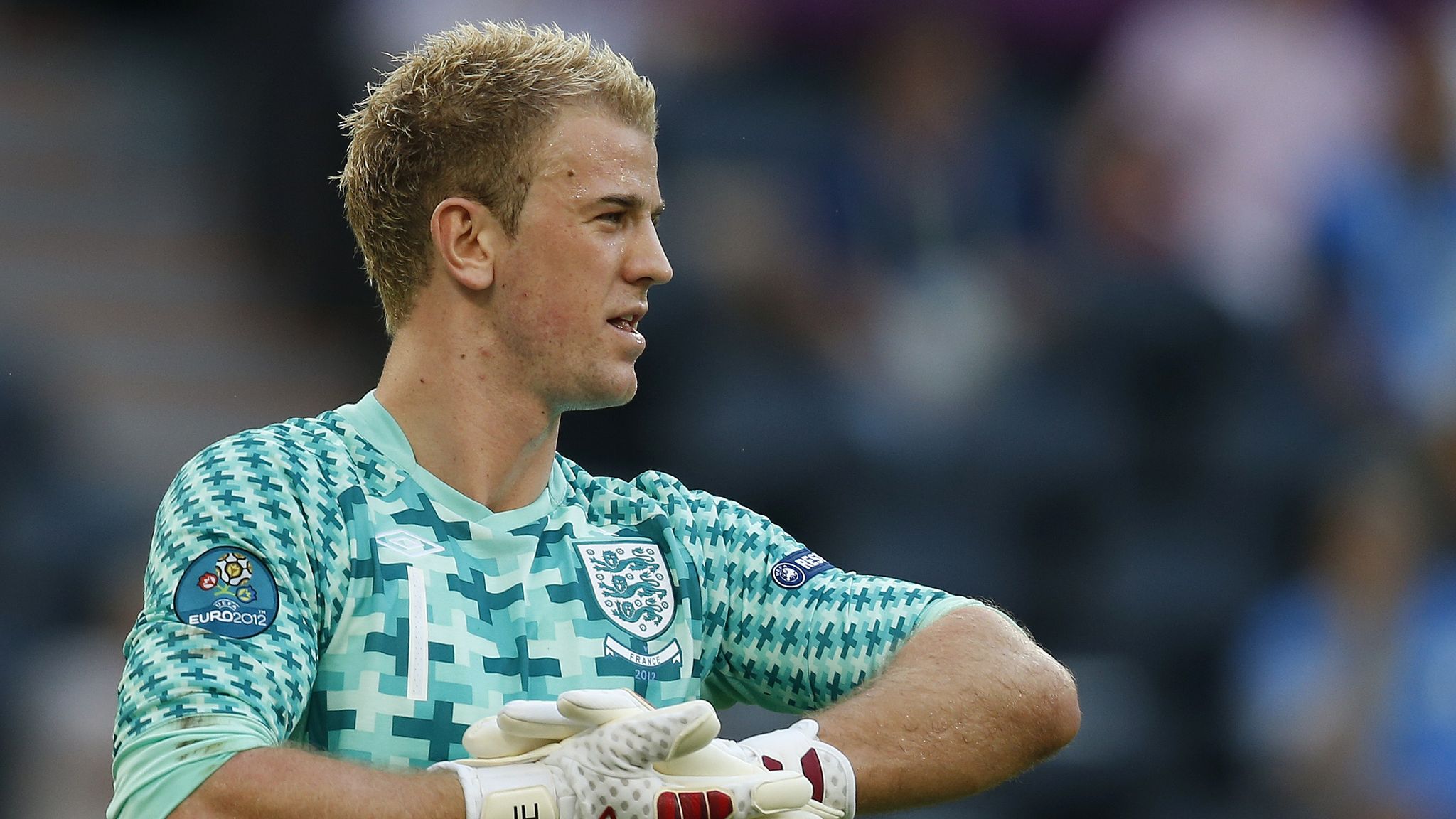 England kit: FA has no plans to recall controversial shirt after Rishi ...