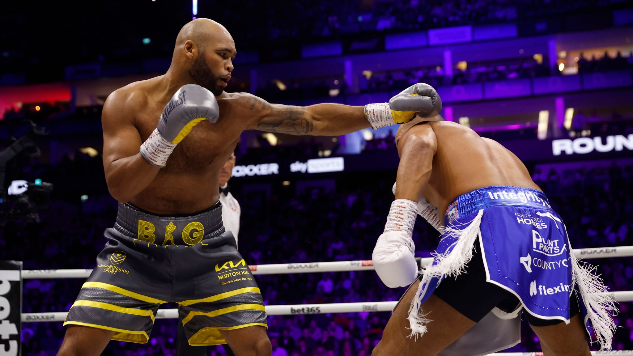 Fabio Wardley and Frazer Clarke draw in epic British heavyweight ...