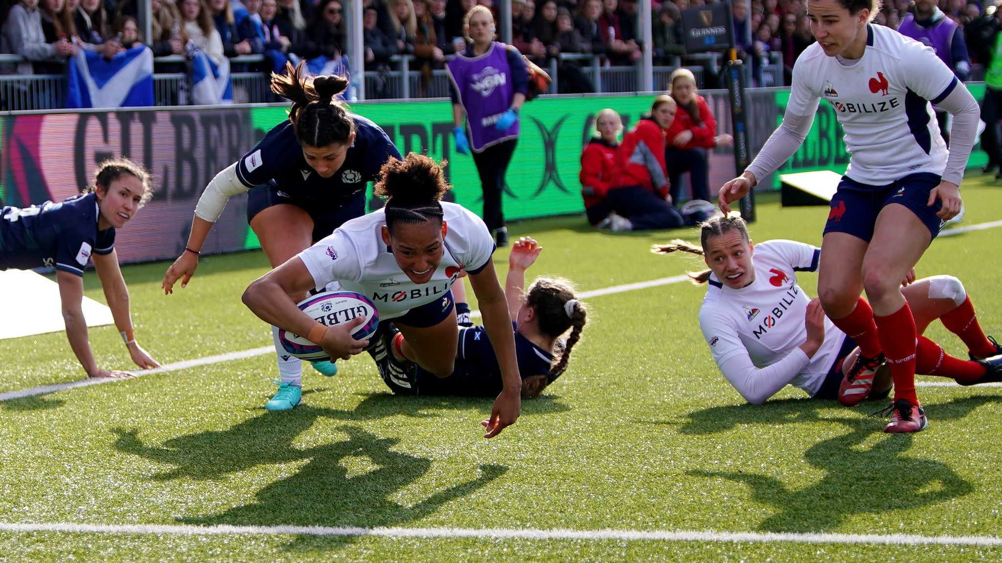 Women's Six Nations: Scotland slip to gutsy 15-5 defeat to title ...