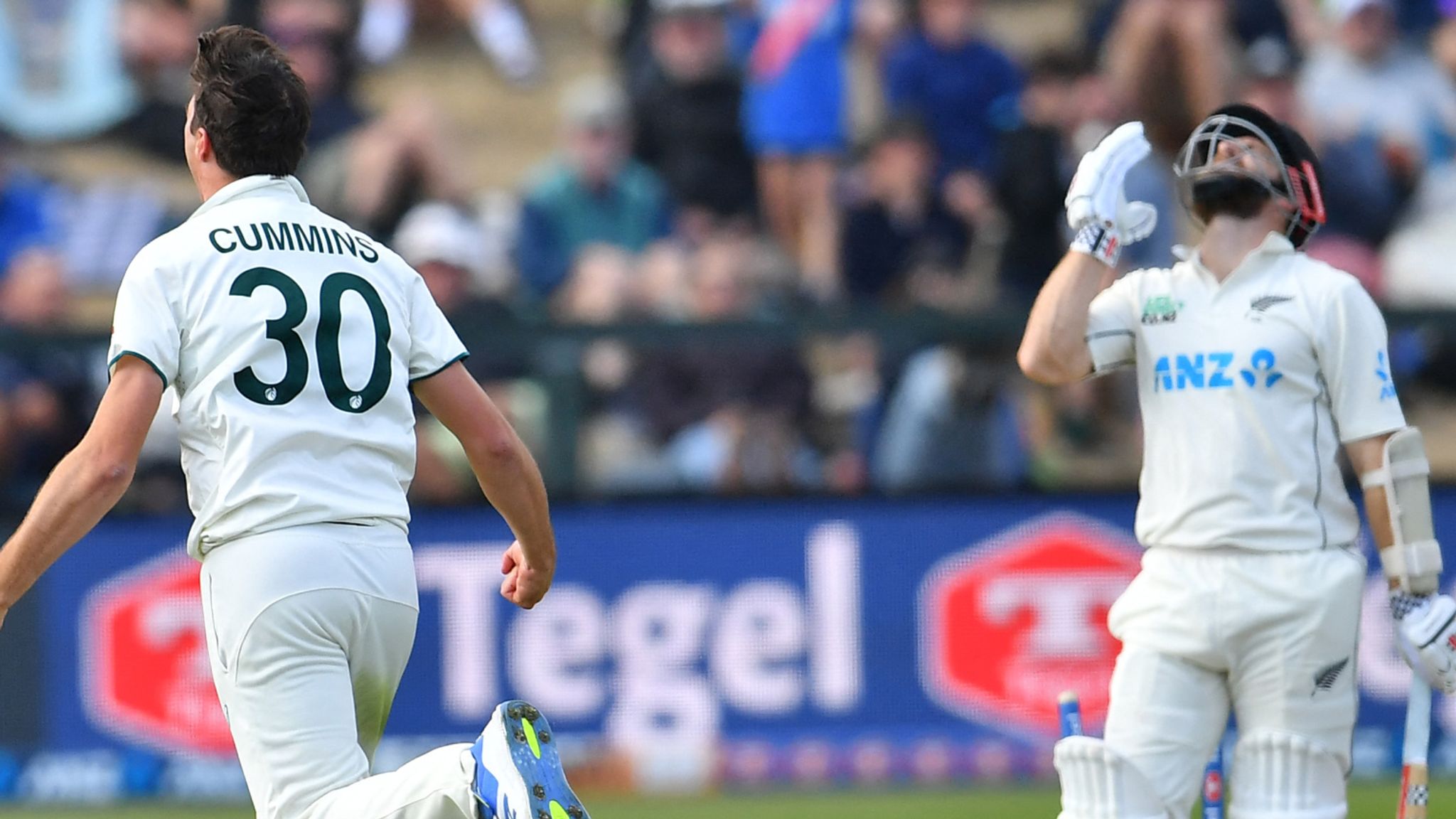 New Zealand vs Australia: Black Caps take slender lead in second Test ...
