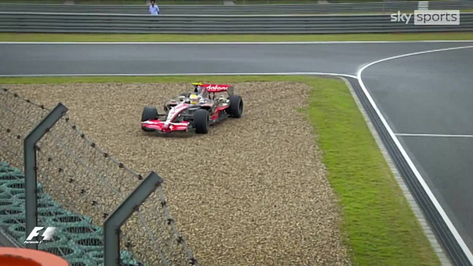 Flashback: Lewis Hamilton's world title slips away in 2007 Chinese ...