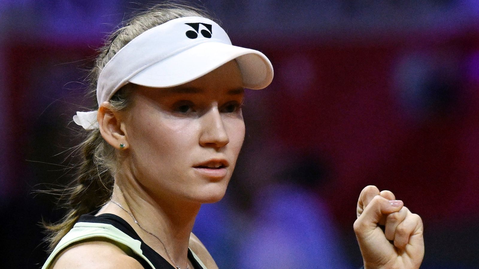 Iga Swiatek: Two-time Stuttgart Open winner beaten by Elena Rybakina in ...