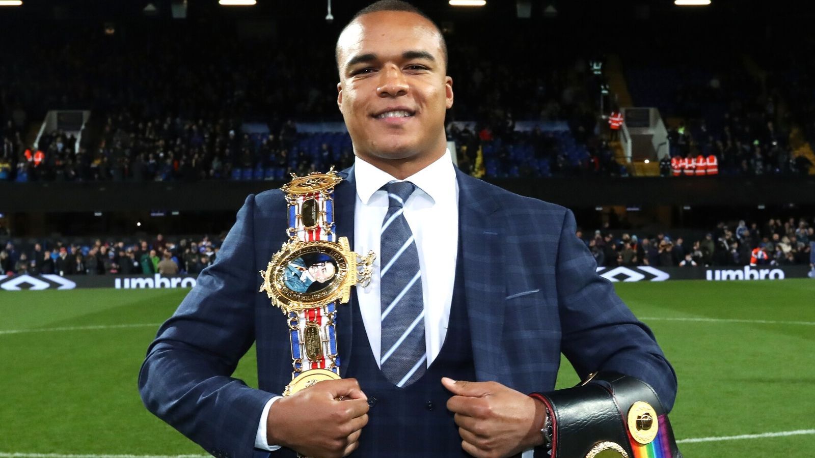 Fabio Wardley could be heading to Ipswich Town for hometown fight after ...