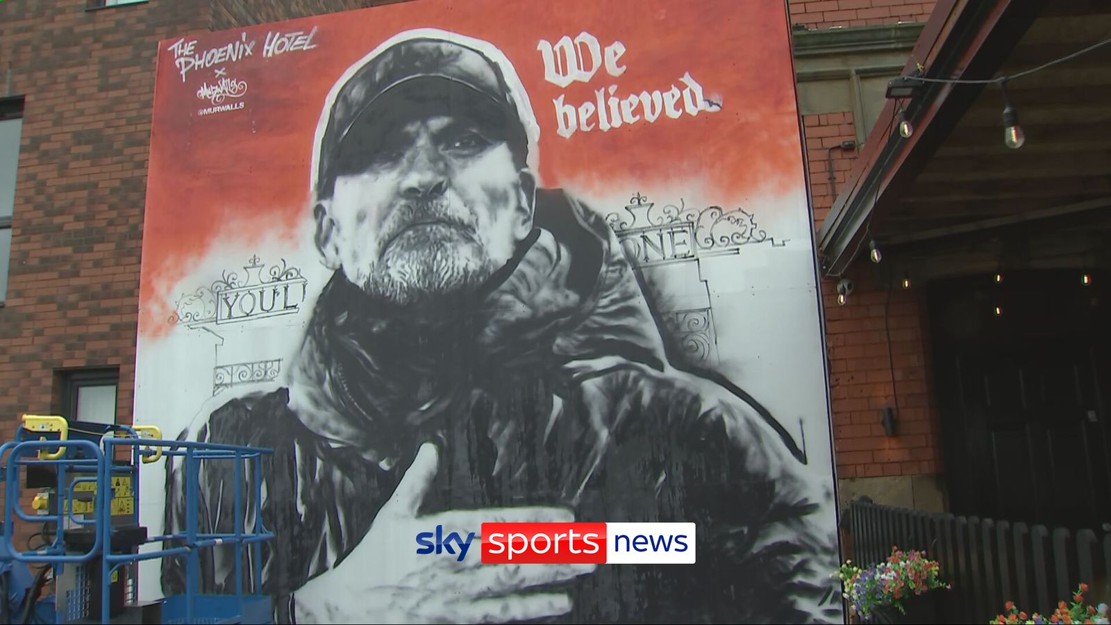 Jurgen Klopp mural unveiled near Anfield! | Football News | Sky Sports