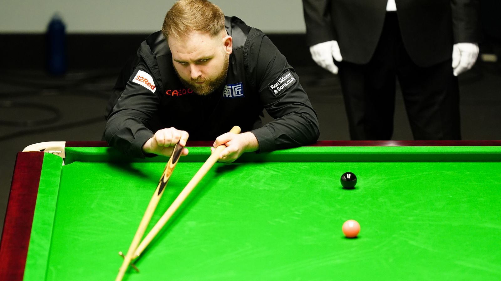 World Snooker Championship: Ronnie O'Sullivan on brink of second round ...