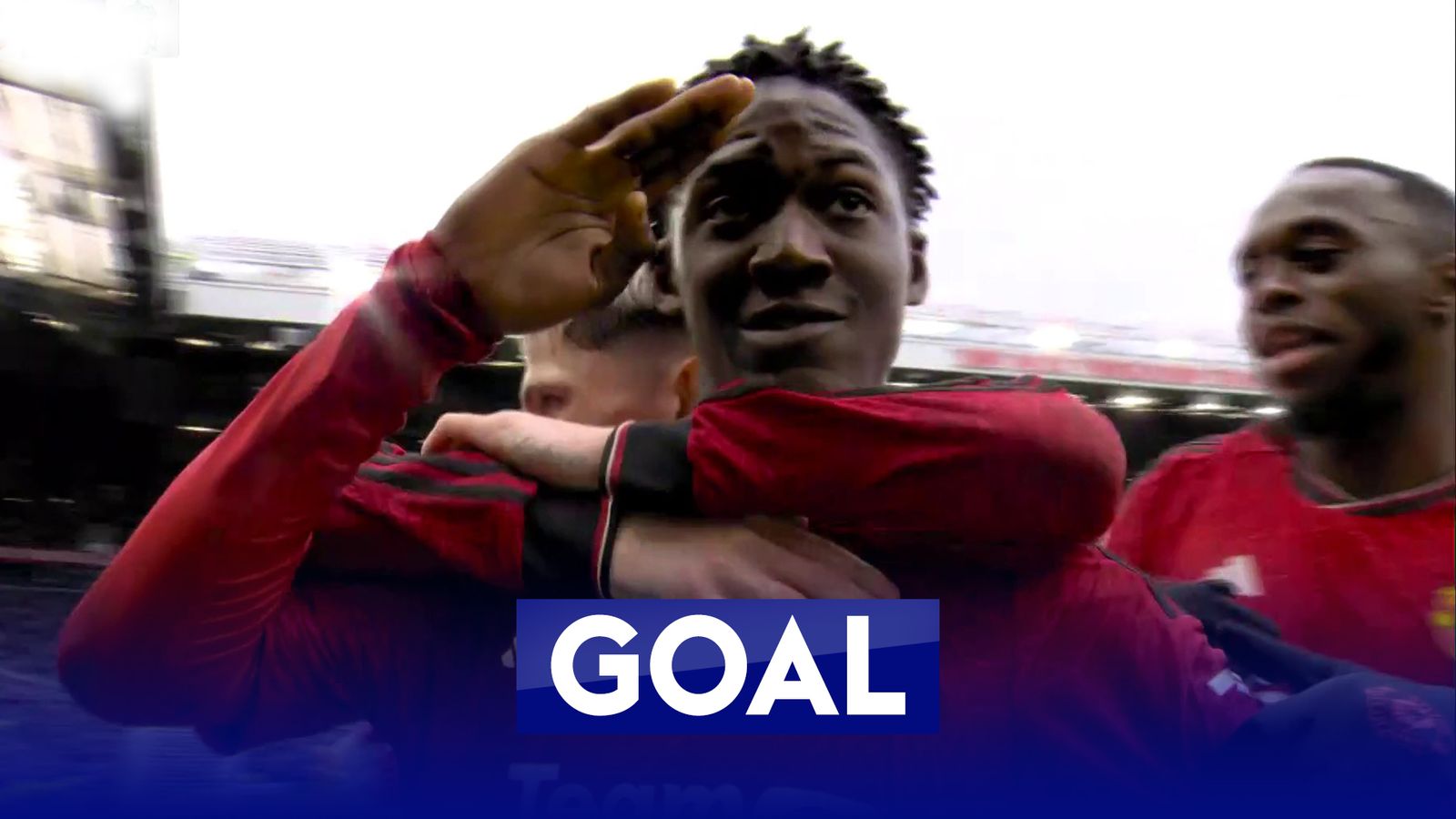 Kobbie Mainoo's stunner puts Manchester United ahead against Liverpool | Football News | Sky Sports