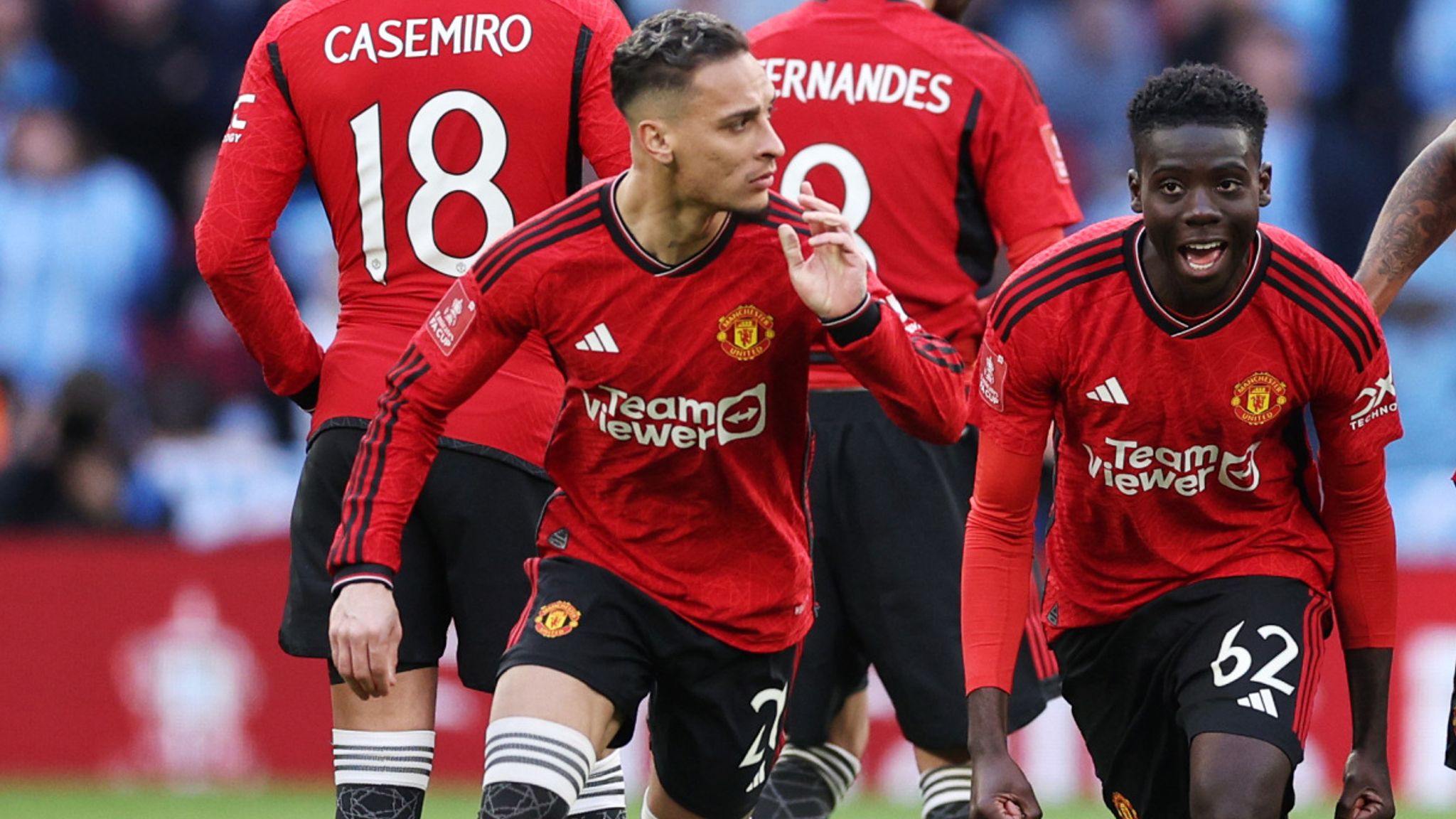 Coventry 3-3 Man Utd (2-4 on penalties): Erik ten Hag's side survive ...