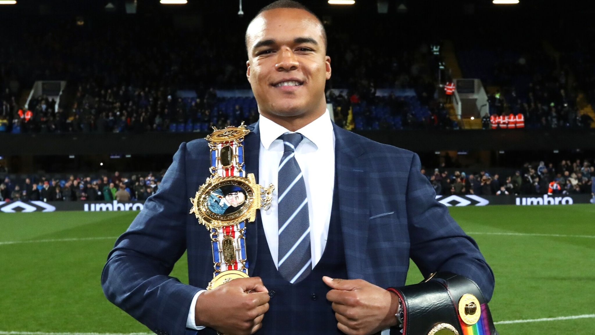 Fabio Wardley could be heading to Ipswich Town for hometown fight after ...