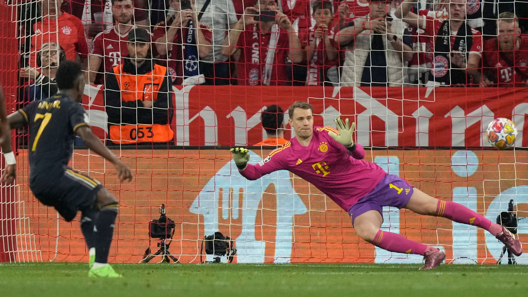 Bayern Munich 2-2 Real Madrid: Vinicius Junior scores twice in ...