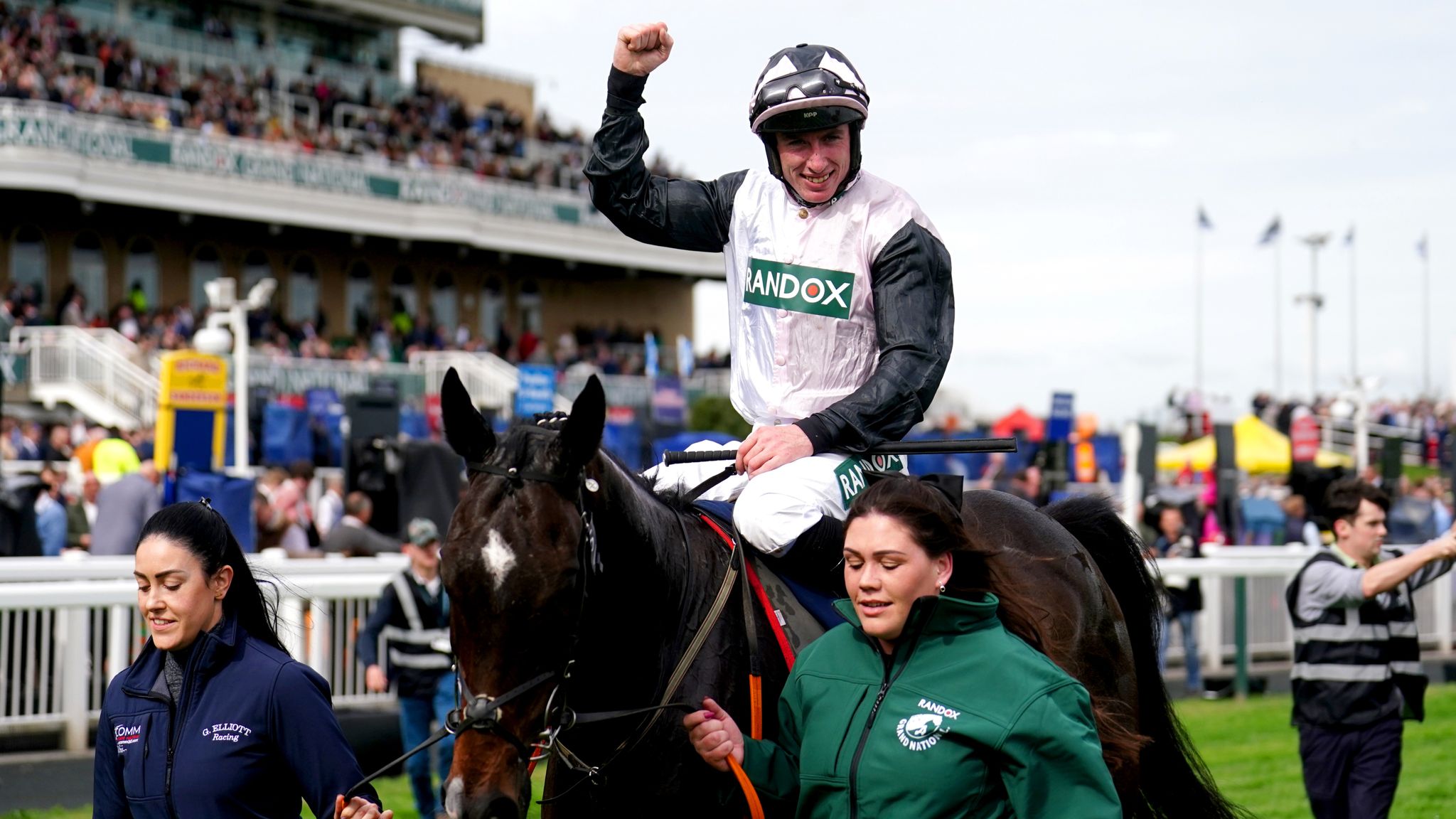 William Hill Bowl: Cheltenham Gold Cup second Gerri Colombe goes one ...