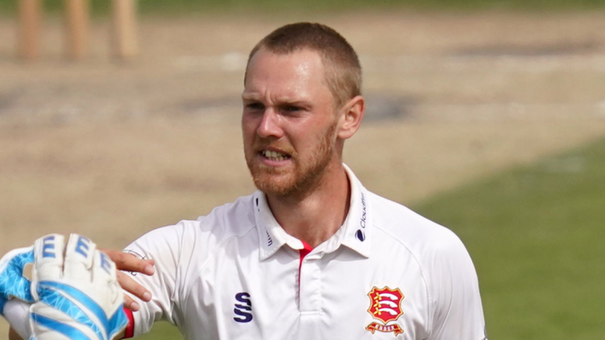 County Championship: Essex see off Lancashire inside three days for ...