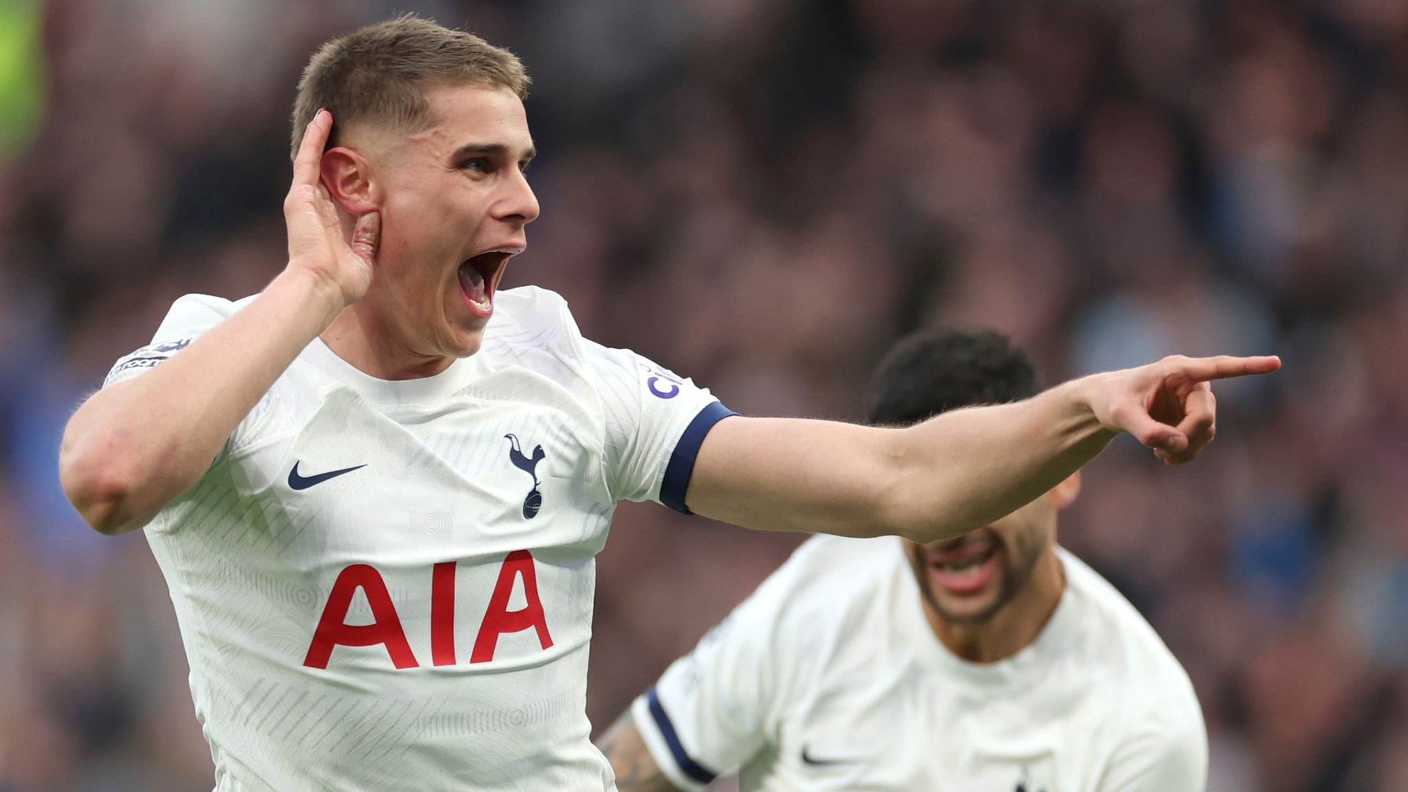 Tottenham vs Arsenal: Sunday's north London derby 'the biggest for 20 years' - Watch crunch game ...