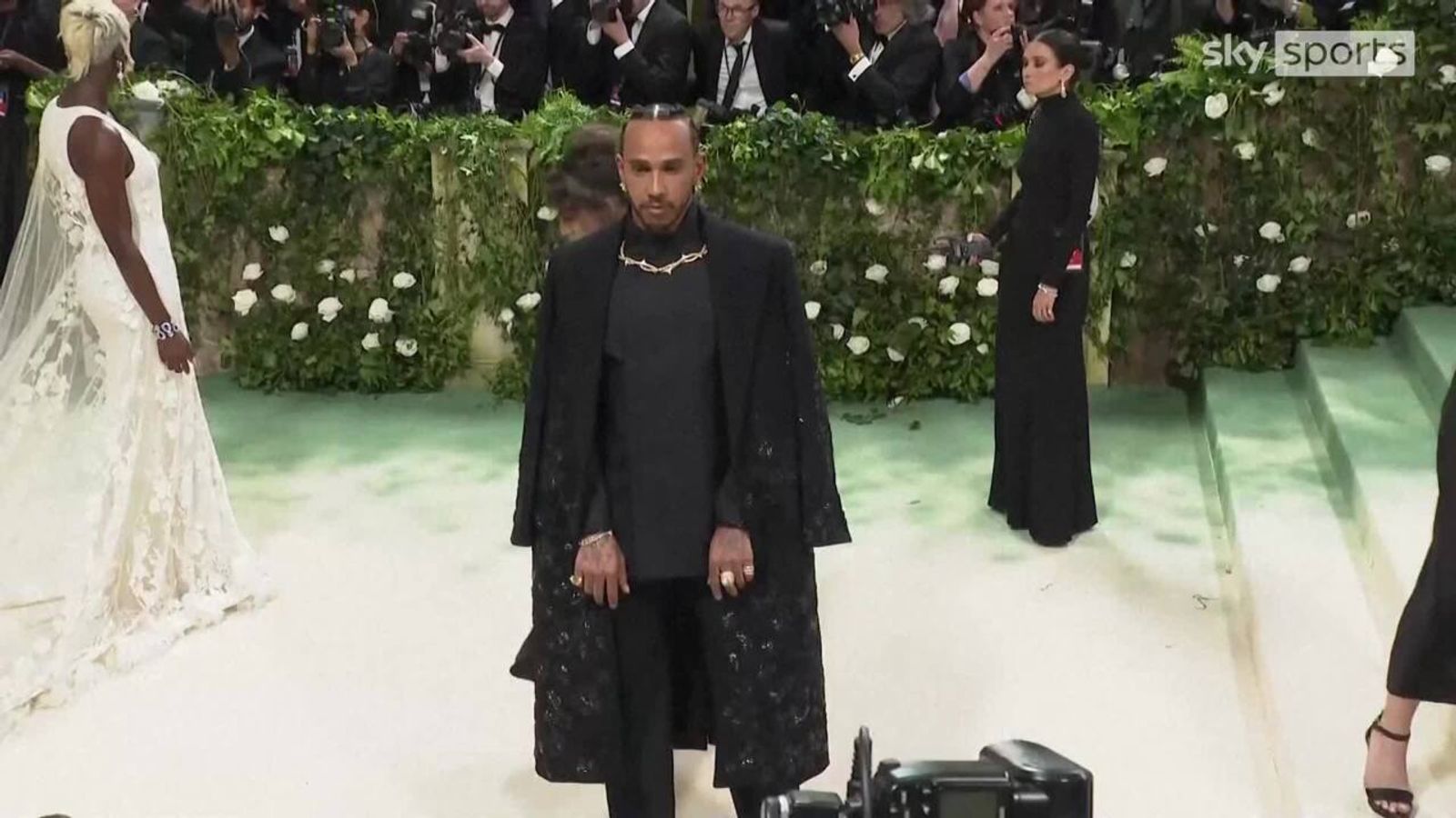 Kimi Antonelli: Nico Rosberg thinks Mercedes and Toto Wolff must wait on Lewis Hamilton ...