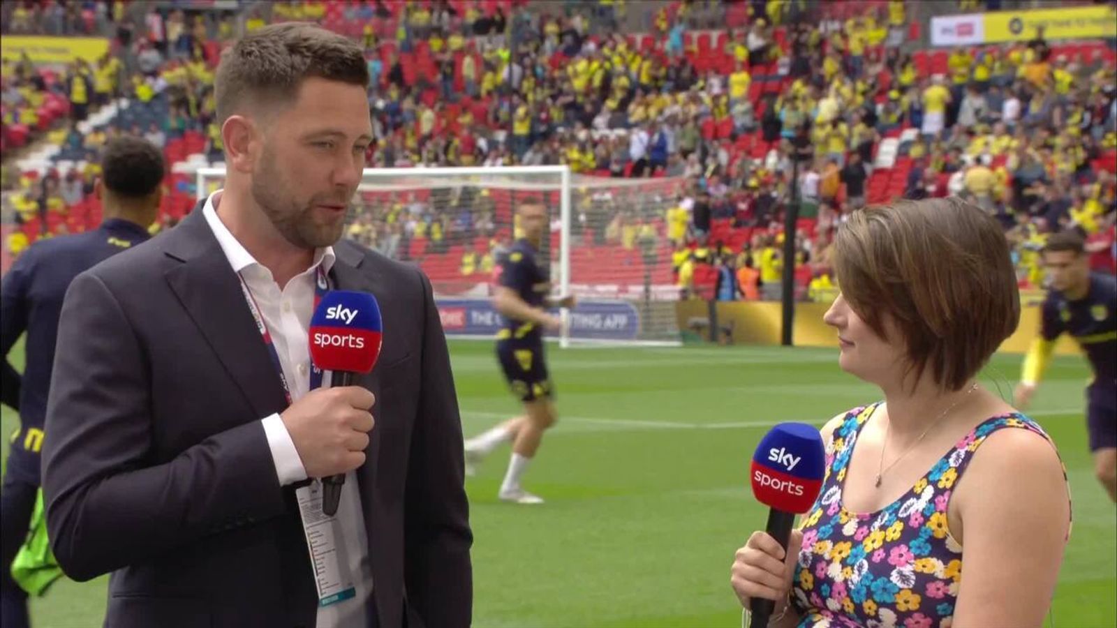 Oxford boss and lifelong fan Des Buckingham relishing play-off final ...