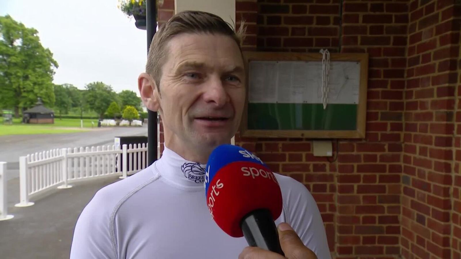 Rab Havlin blocking out noise ahead of Ambiente Friendly Derby ride ...