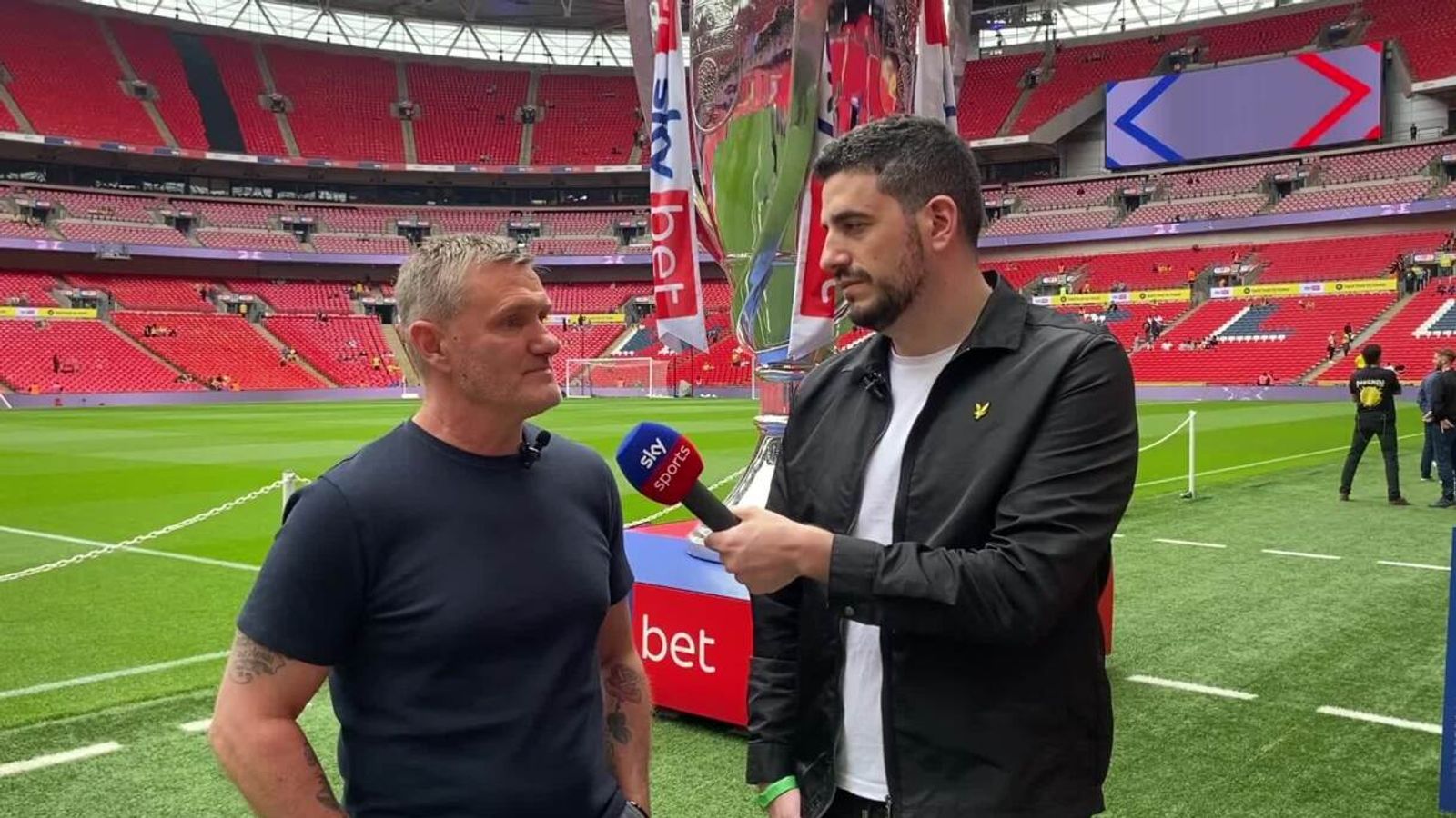 Andy Hinchcliffe: It'll be hard for Oxford Utd but don't write them off ...