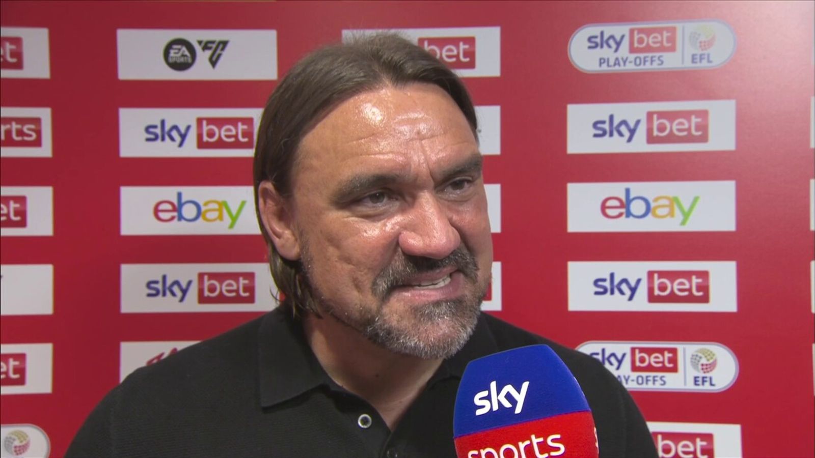 Daniel Farke: It's important to calm nerves | 'We want to play with ...