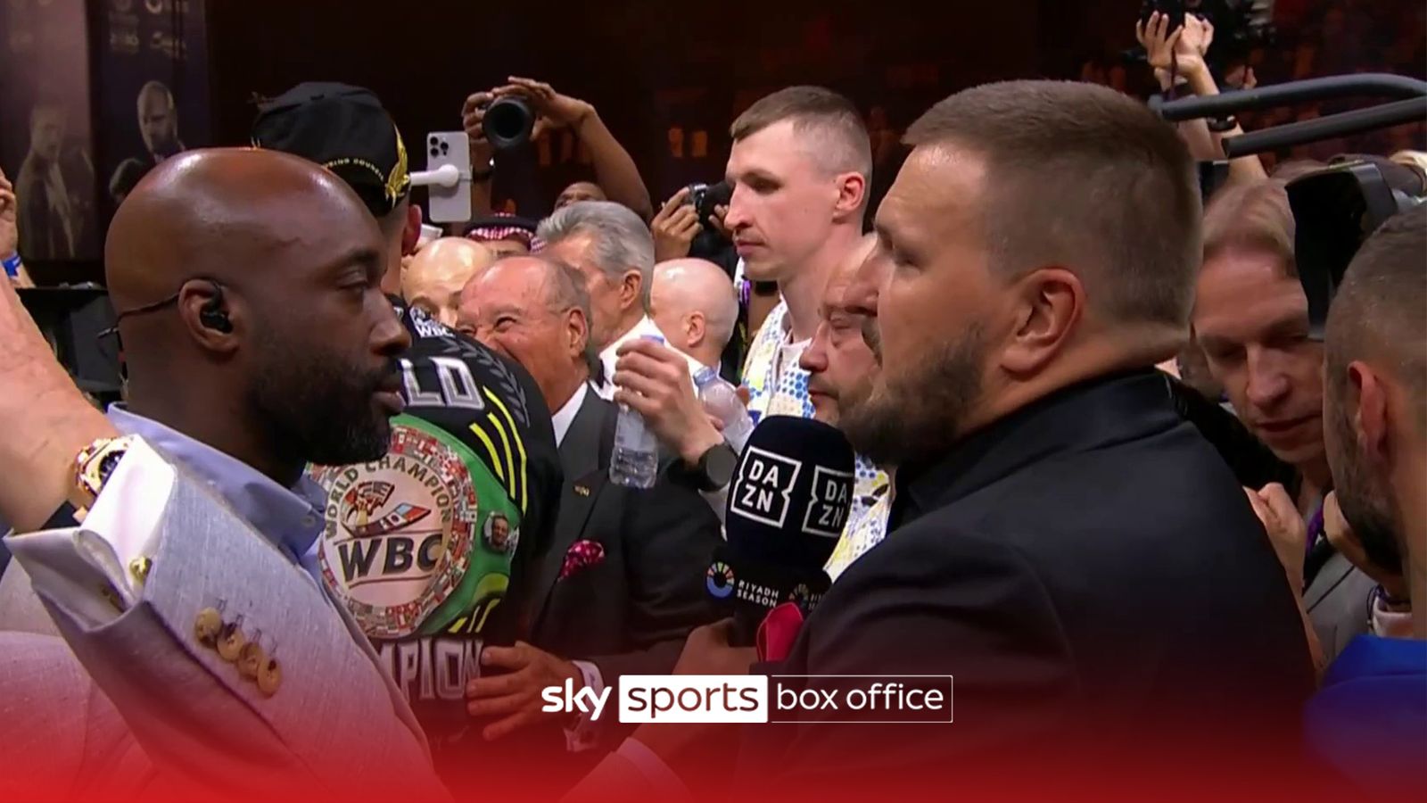 Oleksandr Usyk beats Tyson Fury to win historic undisputed heavyweight ...