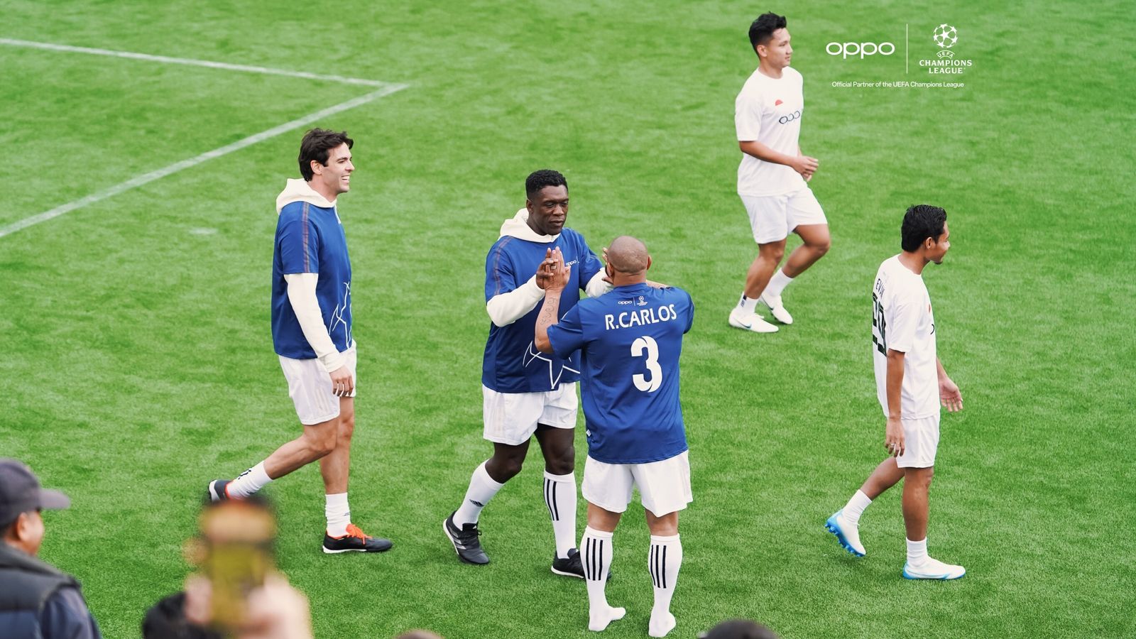 Kaka reunites football legends for 5-a-side match with OPPO | Football ...