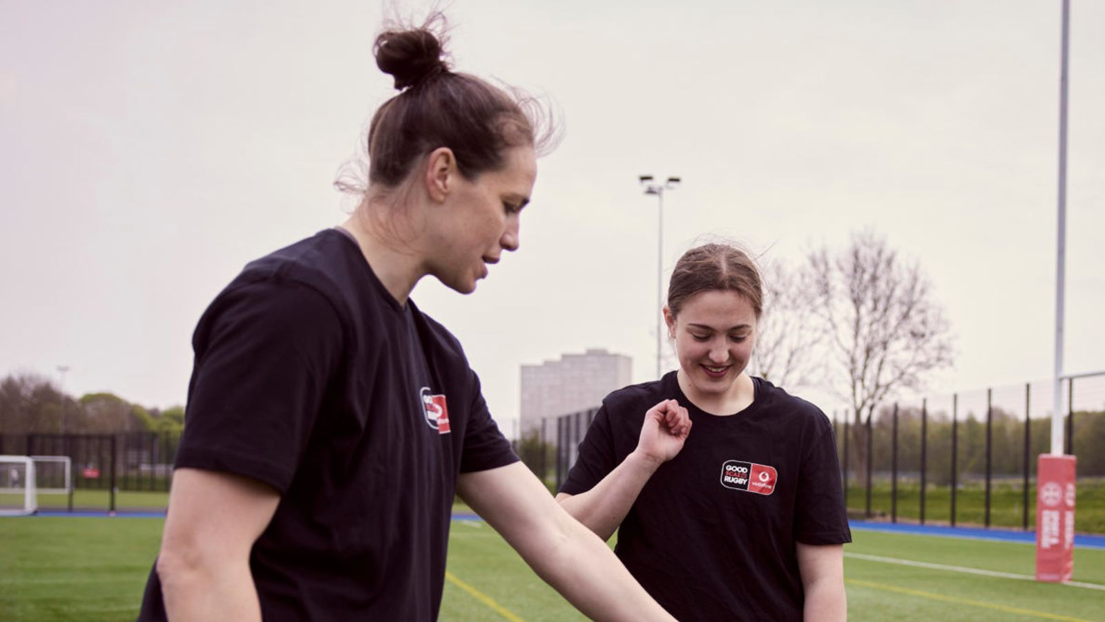 Emily Scarratt: Red Roses star aims to share rugby wisdom by mentoring ...