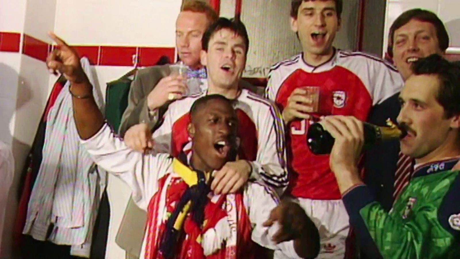 Paul Merson's first impressions of Kevin Campbell at Arsenal | 'Wow ...