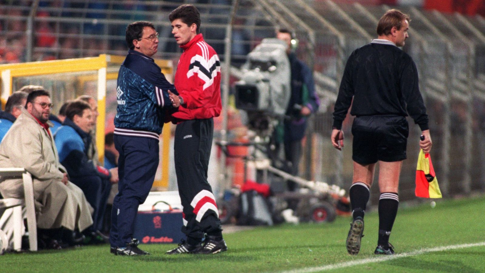 When Netherlands manager Ronald Koeman 'cheated' Graham Taylor's ...