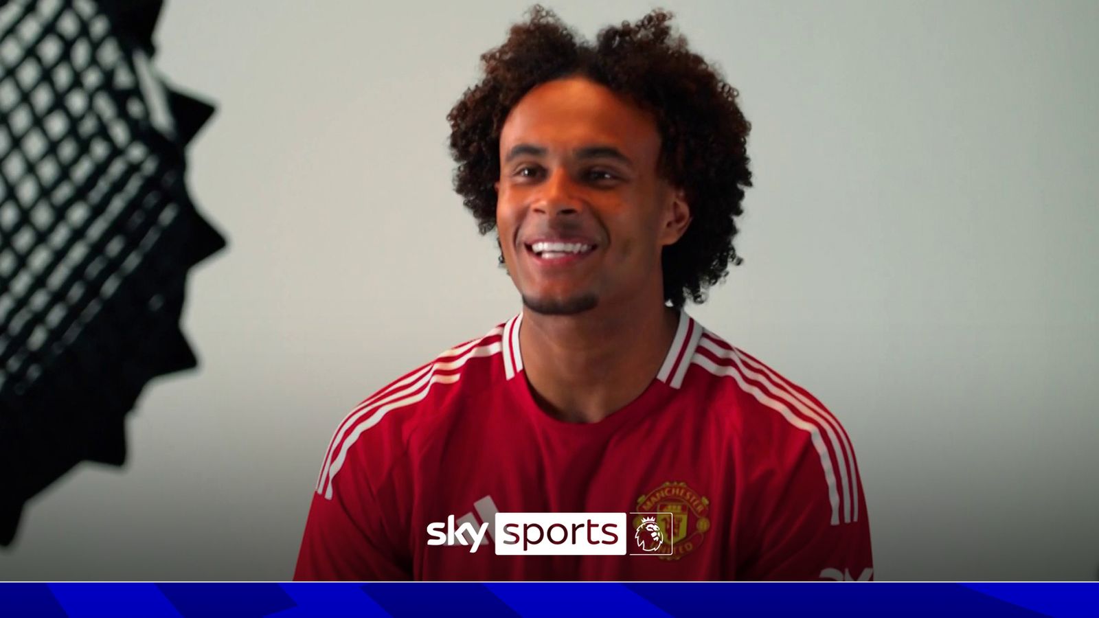 Man Utd's new signing Joshua Zirkzee: I'm creative and unpredictable ...