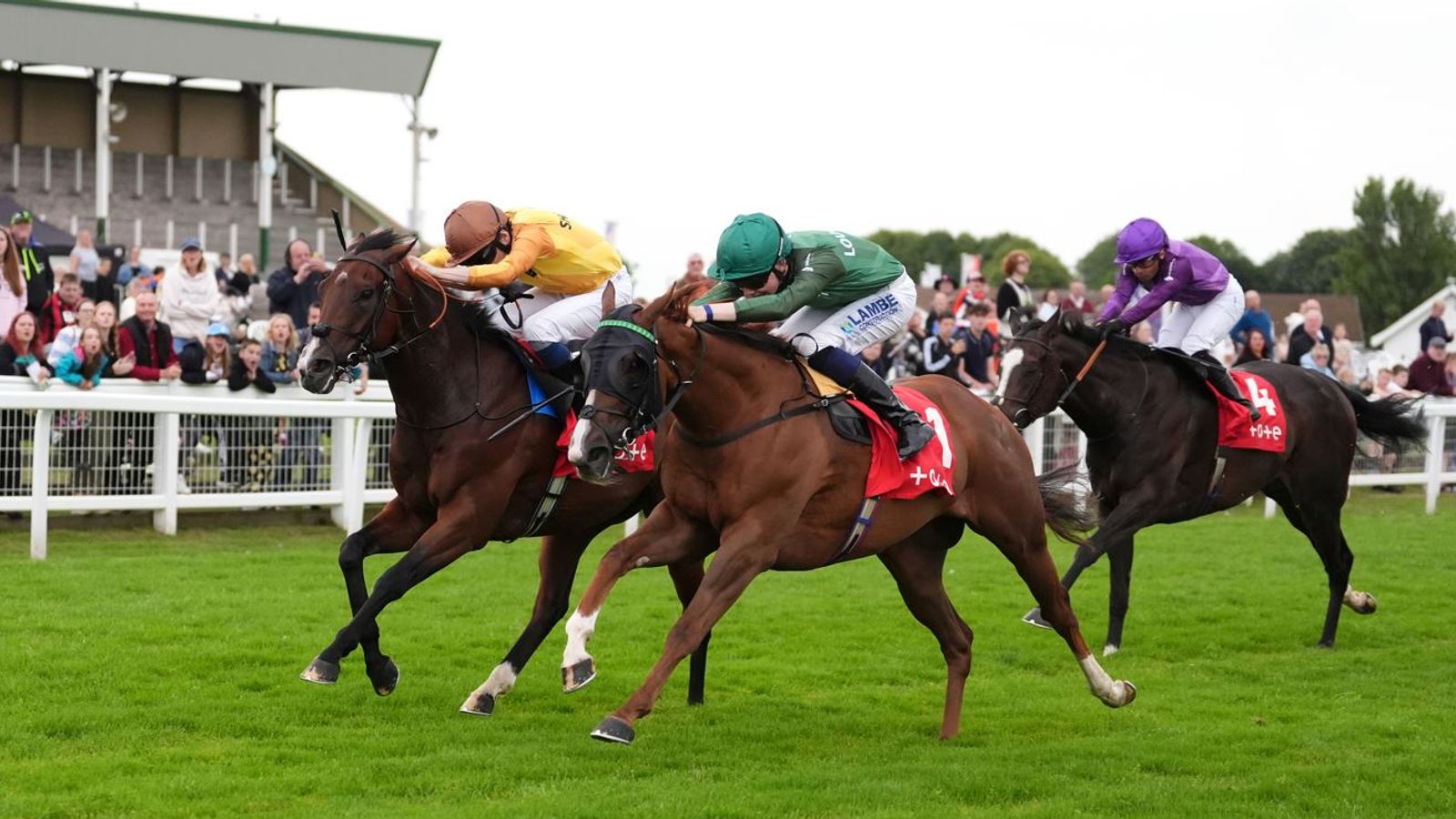 Racing League: Callum Shepherd shines at Yarmouth as East set early ...