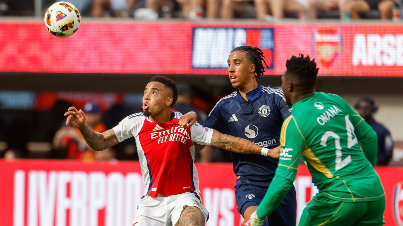 Arsenal 2-1 Manchester United: Rasmus Hojlund and Leny Yoro both suffer ...