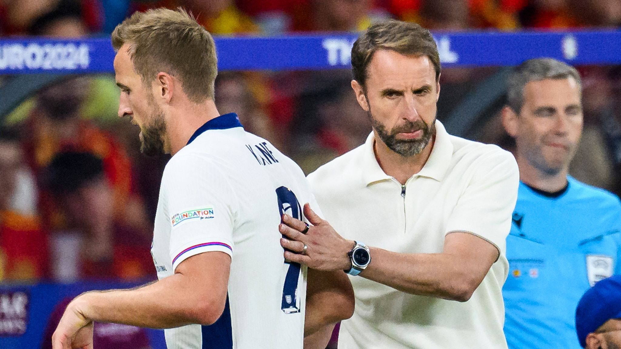 England: Change the mentality? Bring Cole Palmer into the side? Solve ...